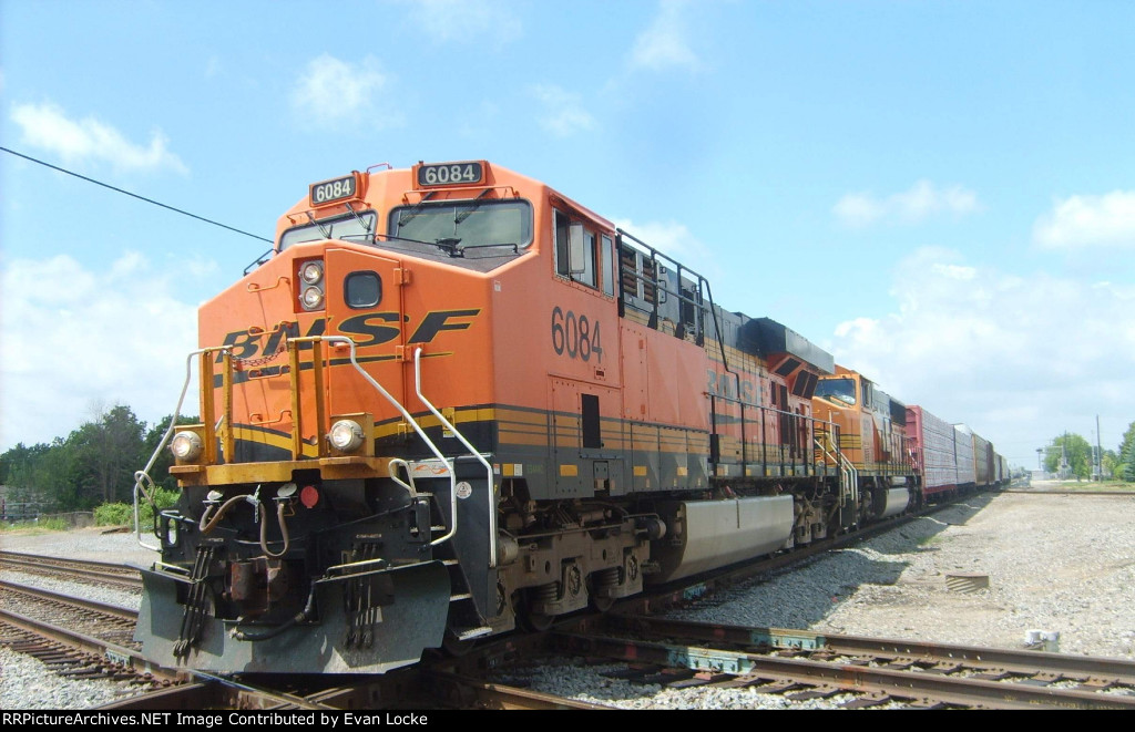 BNSF 6084